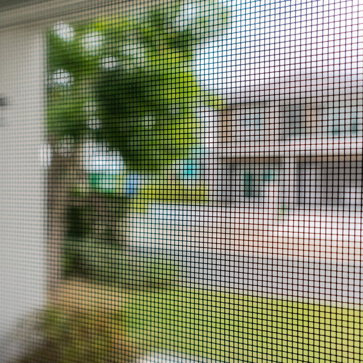 lcd projector screen door effect